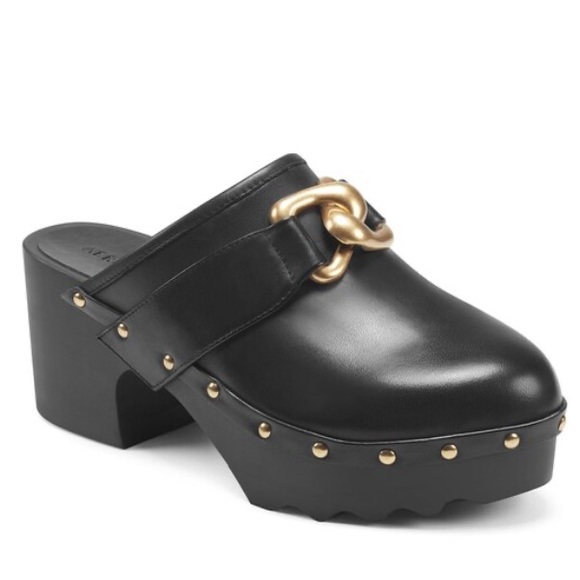 AEROSOLES | Shoes | Aerosoles Crosby Platform Leather Clogs Size 85 ...